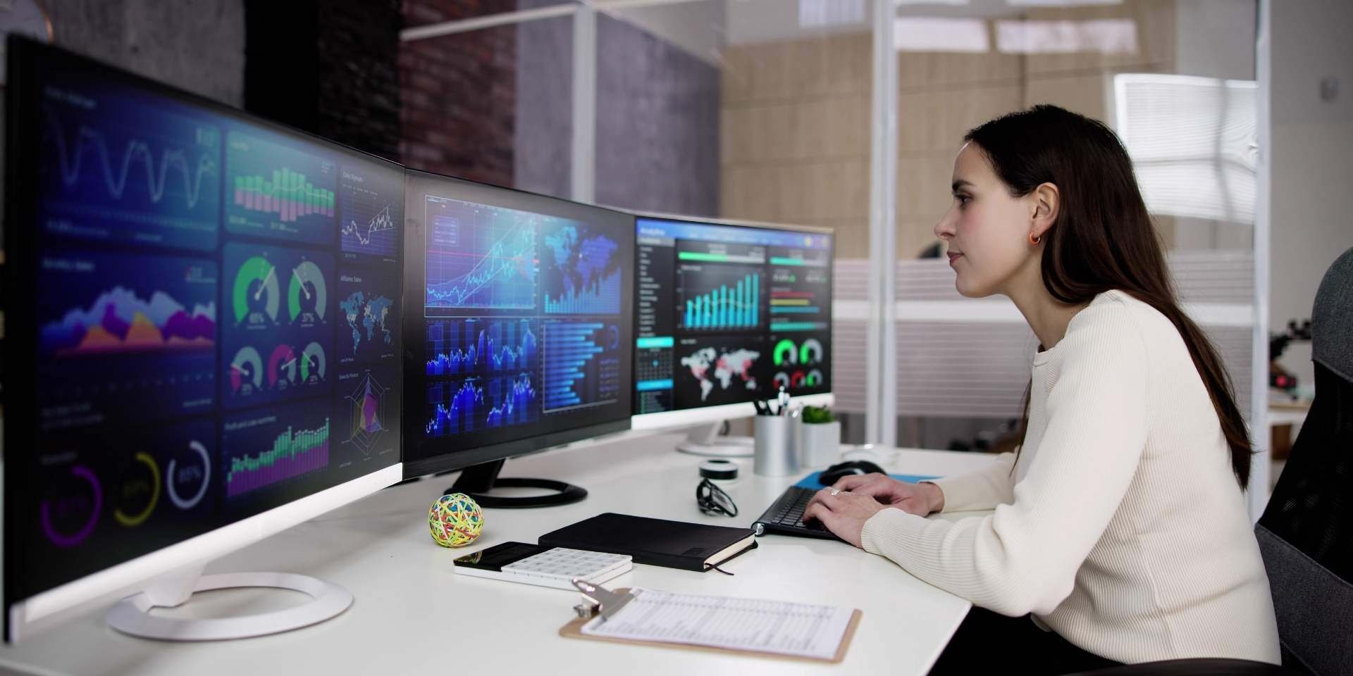 Role of a Business Intelligence Analyst: Skills, Duties & Impact